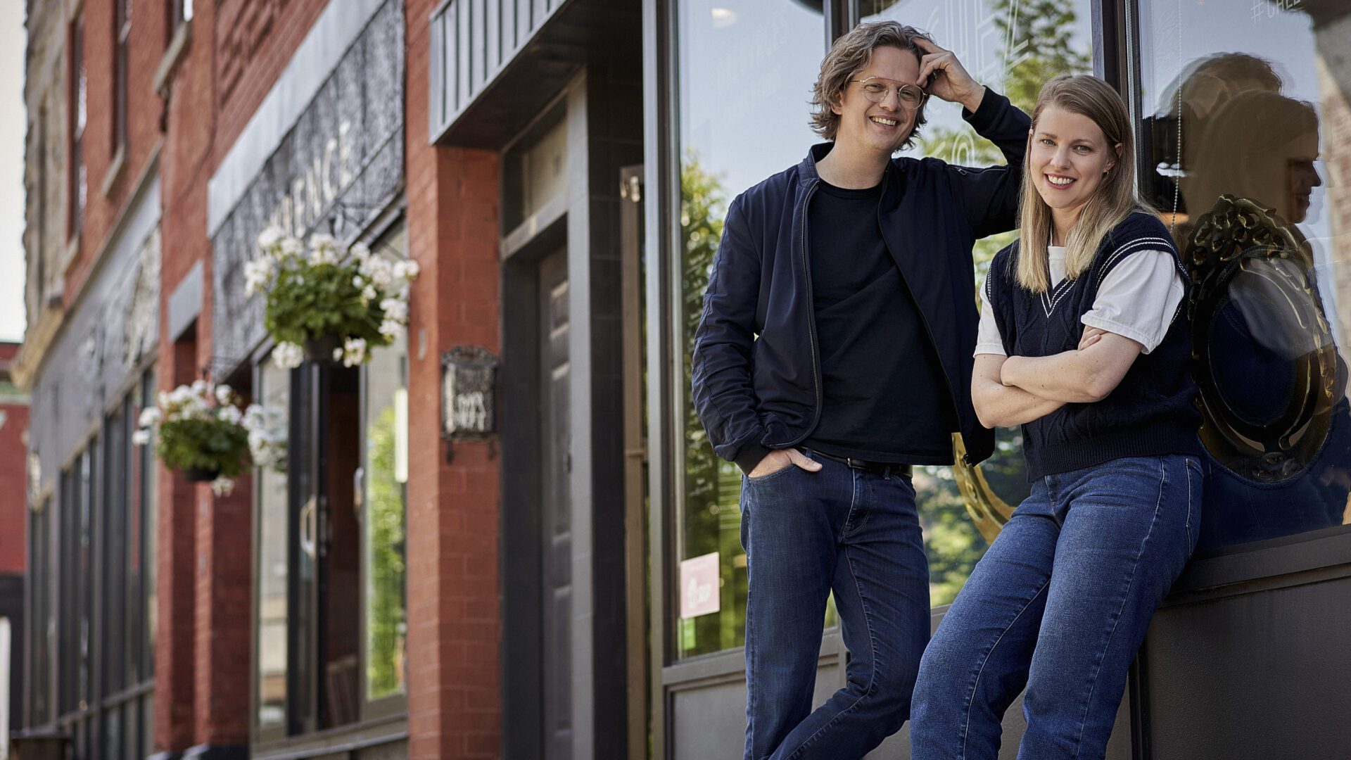 Productions | Pixcom